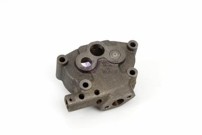 China VAN DE DE OLIEpomp VAN ISUZU ECHTE DE HUISVESTINGSdekking ASM 1-13113047-0 1131130470 VOOR DE MACHT VAN 6BG1T EX200-5 JIUWU Te koop