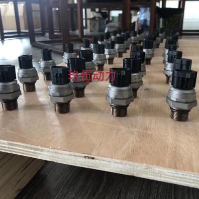 Cina Escavatore 4703324 di EX200-3 EX120-5 EX200-5G Hitachi stessi 4436271 del POTERE ad alta pressione del sensore JIUWU in vendita