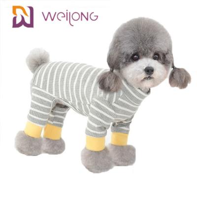 中国 夏のカスタマイズされるしまのある白黒格子縞犬のパジャマは染められてまいはだを詰める 販売のため