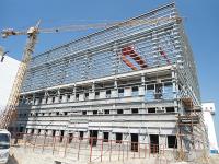 China Pre-Engineered Steel Structure Industrial Building with 48m Clear Span & ISO9001 Certification for sale