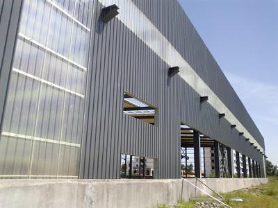 Cina Fabbrica di strutture in acciaio verniciato Q235 Q355B galvanizzato a caldo in vendita