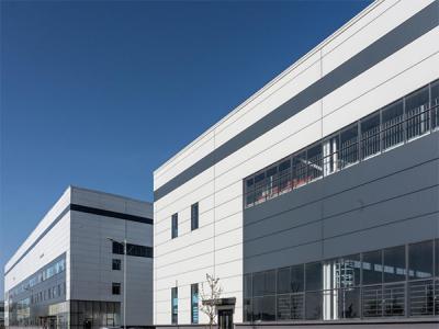 중국 특정 운영 요구 사항에 맞는 유연하고 맞춤형 강철 구조 작업장 판매용