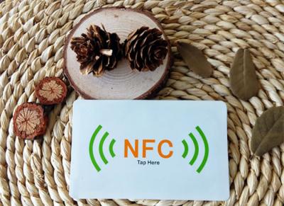 Cina Protocollo astuto su misura dell'interfaccia radio dell'etichetta/autoadesivo Ntag203 13.56MHz ISO/IEC 14443A di NFC in vendita