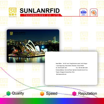 中国 カスタマイズされる浮彫りになるロゴの Rfid のタグ・カード ポリ塩化ビニール Rfid の近さカード 販売のため
