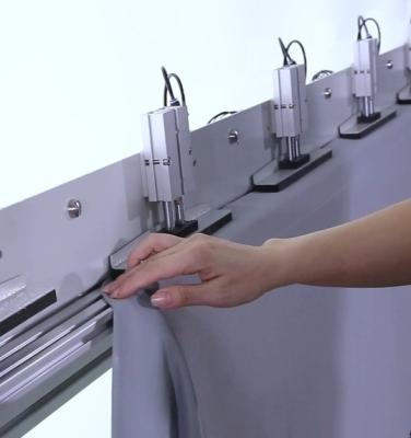 Cina 1150*4000*3750mm macchina di controllo del taglio delle tende per l'efficienza della produzione delle tende in vendita