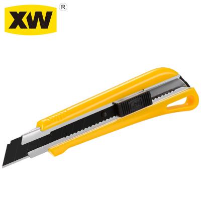 China Non Bottom Design Snap Off Blade Utility Knife 18MM ABS+TPR Material SX770-9 for sale