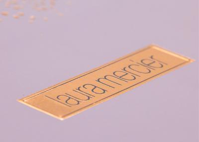 Cina Sacchi di carta di timbratura caldi personali del boutique dell'oro con le maniglie nere del nastro in vendita