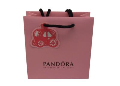 中国 再使用可能な個人化された紙袋/色紙のギフトはハンドルによって袋に入れます 販売のため