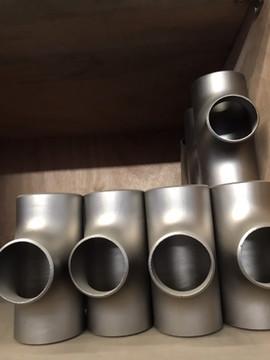 China china manufacture titanium pipe fittings Tees/Caps/stub ends for sale