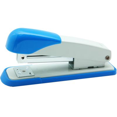 China M&G Capaciteitstype van het bedrijfsnietmachine Hand 20 Blad 24/6 26/6 schoolnietmachine Te koop