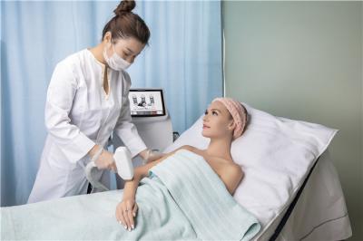 China Vertical Germany 808nm Diode Laser Device , 808nm Diode Laser Hair Removal Machine for sale
