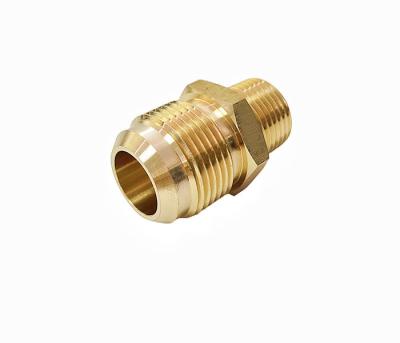 China Capezzolo d'ottone della sfortuna del montaggio di metropolitana del chiarore X 1/2 NPT del sindacato 3/4 di metà for sale