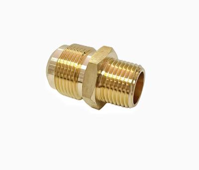 Cina 3/4 di NPT X 3/4 di accessorio per tubi maschio d'ottone del capezzolo della sfortuna del chiarore in vendita