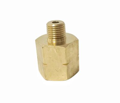 China Il CNC ha infilato l'accessorio per tubi d'ottone FNPT X MNPT 3/8