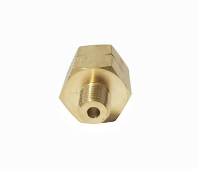 Cina Il CNC ha infilato l'accessorio per tubi d'ottone FNPT X MNPT 3/8