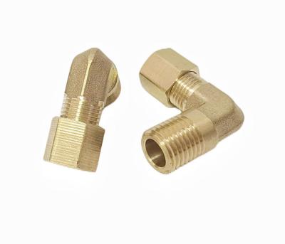 Cina Ottone di CNC un gomito da 90 gradi con i montaggi 1/2x1/2 NPT di compressione in vendita