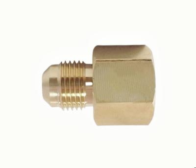 Cina Adattatore maschio di CNC dell'accessorio per tubi di pollice d'ottone del NPT 1/2 e chiarore maschio di 1/2 in vendita