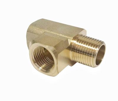 Cina Ottone di CNC femmina del maschio 1/2» NPT del gomito 1/2 NPT da 90 gradi in vendita