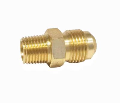 Cina 1/2Inch tecniche d'ottone d'ottone di CNC del riduttore della sfortuna dell'accessorio per tubi del chiarore X 1/2Inch NPT in vendita