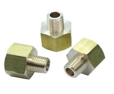 Cina Valvola di sicurezza d'ottone femminile d'ottone del maschio x 1/2 NPT del NPT dell'adattatore 1/4 dell'accessorio per tubi in vendita