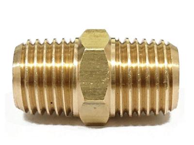 Cina L'accessorio per tubi e la macchinetta a mandata d'aria Fitings, l'accoppiamento del capezzolo della sfortuna - 1/4-Inch NPT x 1/4-Inch il NPT, l'ottone solido, tubo maschio in vendita