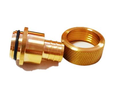 China Montaggio d'ottone senza piombo del filo maschio per il tubo facendo uso di CNC for sale