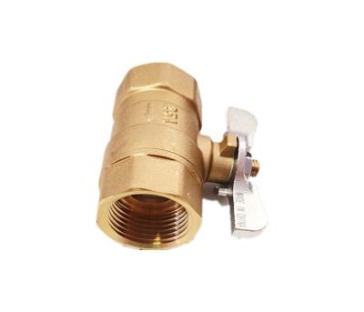 Cina Valvola a sfera femminile d'ottone DN25 con la maniglia della farfalla in vendita