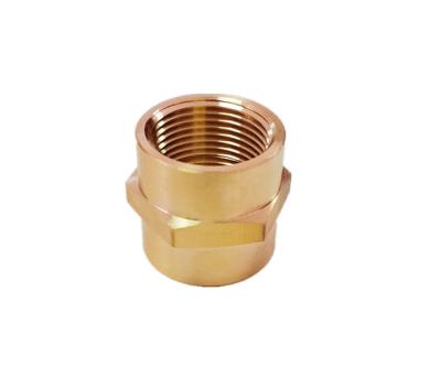 Cina Adattatore d'ottone a 3/4 pollici di coppia adattarsi di metropolitana del capezzolo NPT X a 3/4 pollici d'ottone NPT in vendita