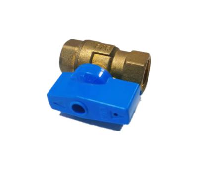Cina 3/8 di femmina d'ottone senza piombo della valvola a sfera di CNC di BSP con la maniglia della farfalla in vendita