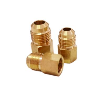 Cina 3/8 di Fllare * capezzolo riducentesi d'ottone d'ottone del montaggio di metropolitana del filo maschio di 1/2 NPT in vendita