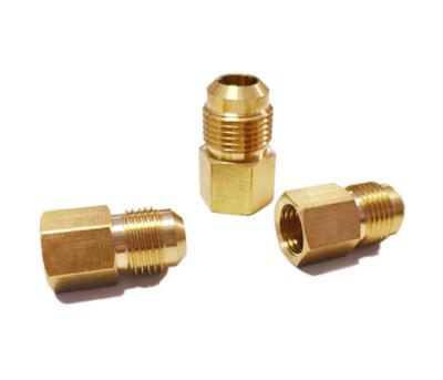 Cina 3/8 di Fllare * capezzolo riducentesi d'ottone d'ottone del montaggio di metropolitana del filo maschio di 1/2 NPT in vendita