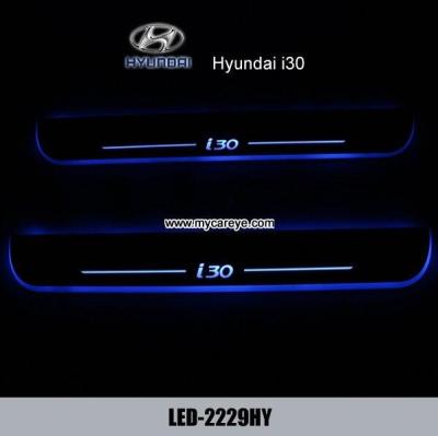 China El travesaño de la puerta de coche del paso lateral de las luces LED de Hyundai i30 llevó el desgaste auto ligero del pedal en venta