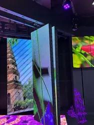 中国 カスタマイズされるLEDスクリーンを滑らせる 販売のため