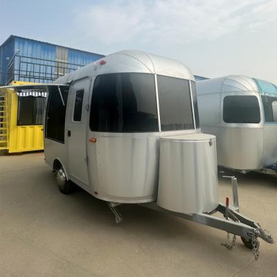 China Commerciële cateringtrailer met volledige keuken mobiele airstream ijsjes koffie food truck Te koop