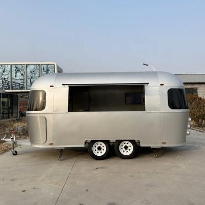 China Revolutioneer uw horeca met Airstream Beach Food Truck en Full Kitchen Te koop