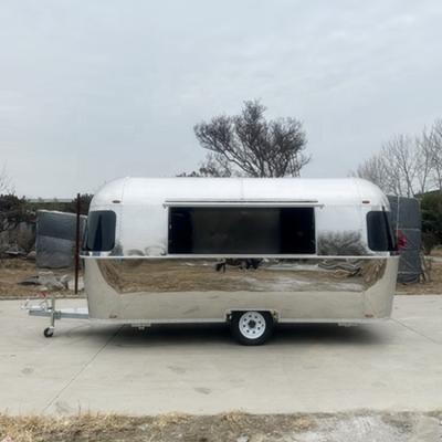 China 1000 kg Output Vending Truck Luxe Multifunctionele mobiele foodtrucks voor straatfastfood Te koop