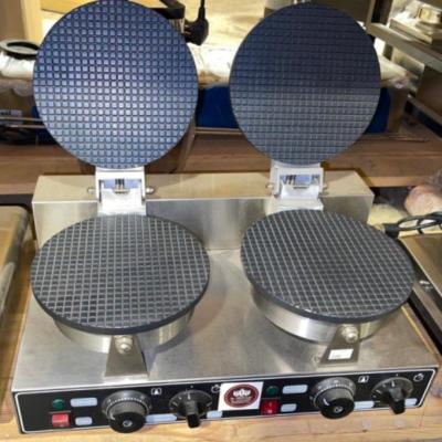 Cina Macchina per waffle super performance con 1400w di potenza a basso investimento in vendita