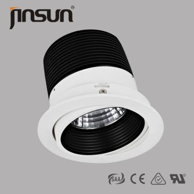 Cina bianco naturale di 30W 2000LM 4000K 24 gradi con piccolo ordine di Downlight principale in vendita