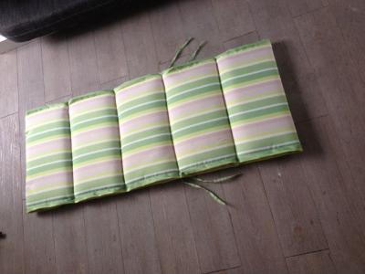 China foam filled outdoor chair cushion patio cushion with 2 set ties for sale