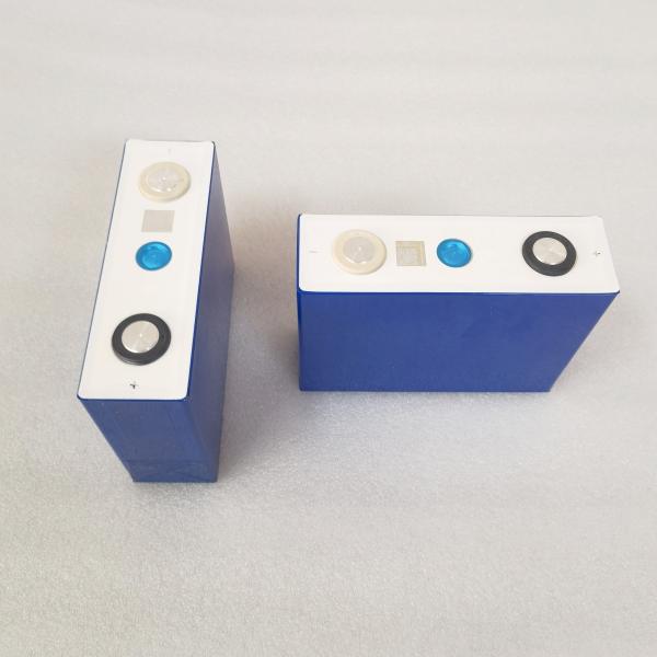 cellule di batterie prismatiche ricaricabili solari della batteria 3.2v100ah 3 2v lifepo4 100ah del ferro del litio lifepo4