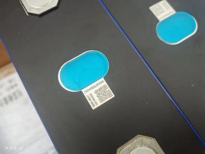 中国 EVE 280ah V3 オリジナル グレードA Lifepo4 バッテリー ホーム エネルギー 貯蔵システム 8000 倍寿命 販売のため