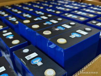 中国 商用用用のためのA級 CATL 280ah 3.2V Lifepo4 バッテリー 販売のため