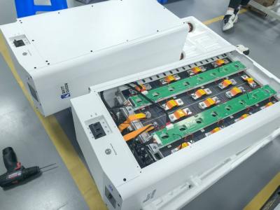 China EU Free Shipping 16kWh 48V LiFePO₄ Battery System – Smart, Safe, Ready to Ship for sale