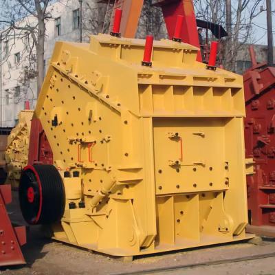 Cina Affitto di fabbrica PF-1008 PF-1010 trituratore di pietre a impatto per quarti di granito capacità di frantumazione di roccia 40-80 tonnellate all'ora in vendita
