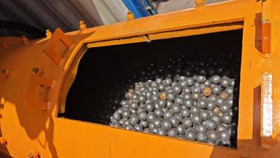 China Gold Silver Copper Iron Ore Grinding Machine 900x1800 Model Ball Mill Crusher For Powder Making In Sudan Zambia Zimbabwe for sale