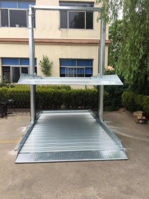 China Se vende un estacionamiento de tres niveles para tres sedans. en venta