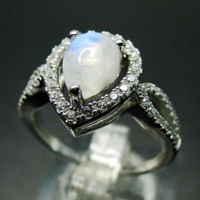 Anéis 925 Sterling Silver da CZ do acoplamento de Moonstone do arco-íris