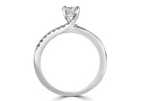 China Prong Setting Round Cut Diamond Ring , 0.46ct 5mm Diamond Solid Gold Ring for sale