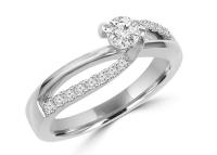 China Prong Setting Round Cut Diamond Ring , 0.46ct 5mm Diamond Solid Gold Ring for sale