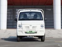 China High-Performance EV Pickup Trucks 4 Tires 20% Maximum Climbing Slope for sale